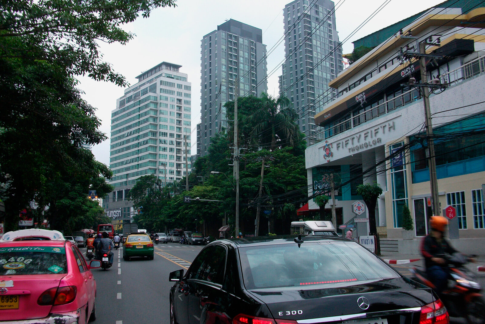 Thonglo Bangkok: A Local's Guide to Thonglo District