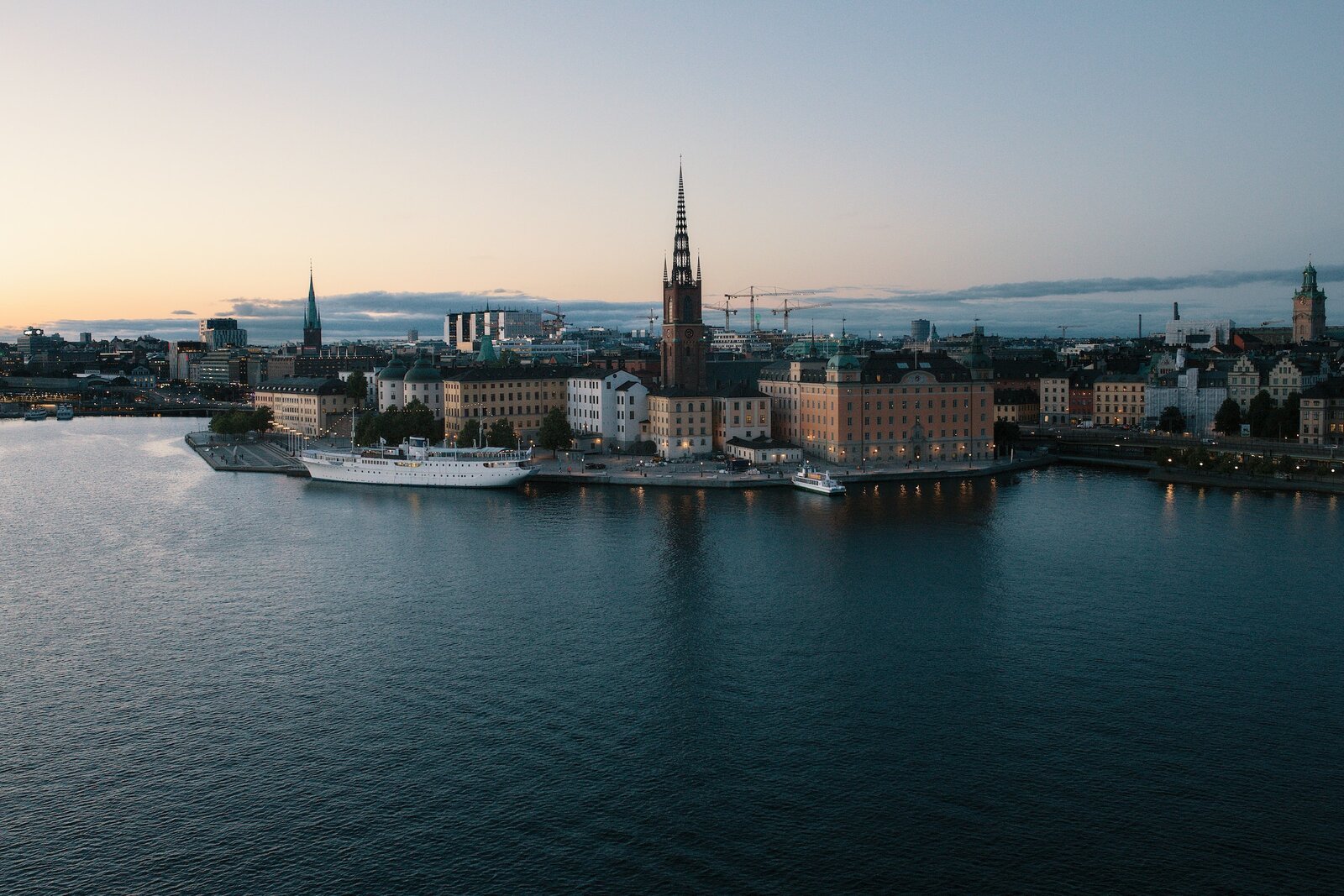How to Obtain Permanent Residence in Sweden | Housearch Blog
